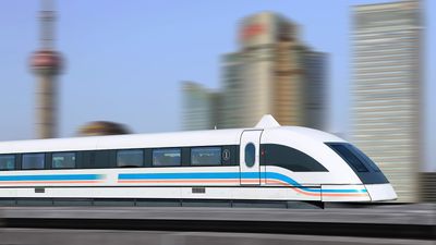 Generating electricity from moving train : understanding conservation ...